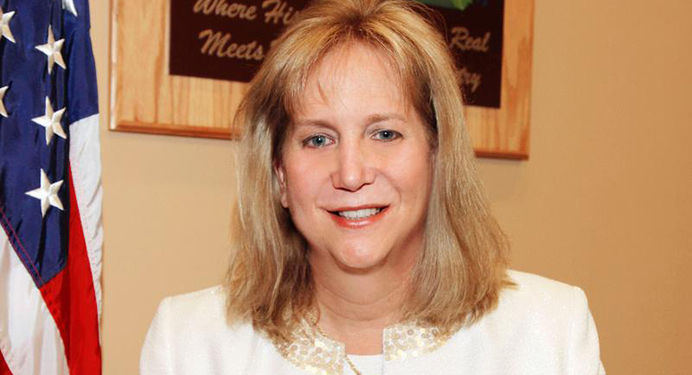 Water District Considers Hiring Exec Who Spurred National Conversation ...