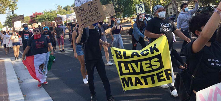 Protesters Condemn ICE, Block Highway 101 in Morgan Hill | San Jose Inside