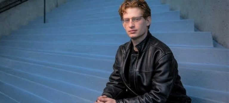 Writer Describes Palo Alto as a Land of Promise Haunted by its History ...